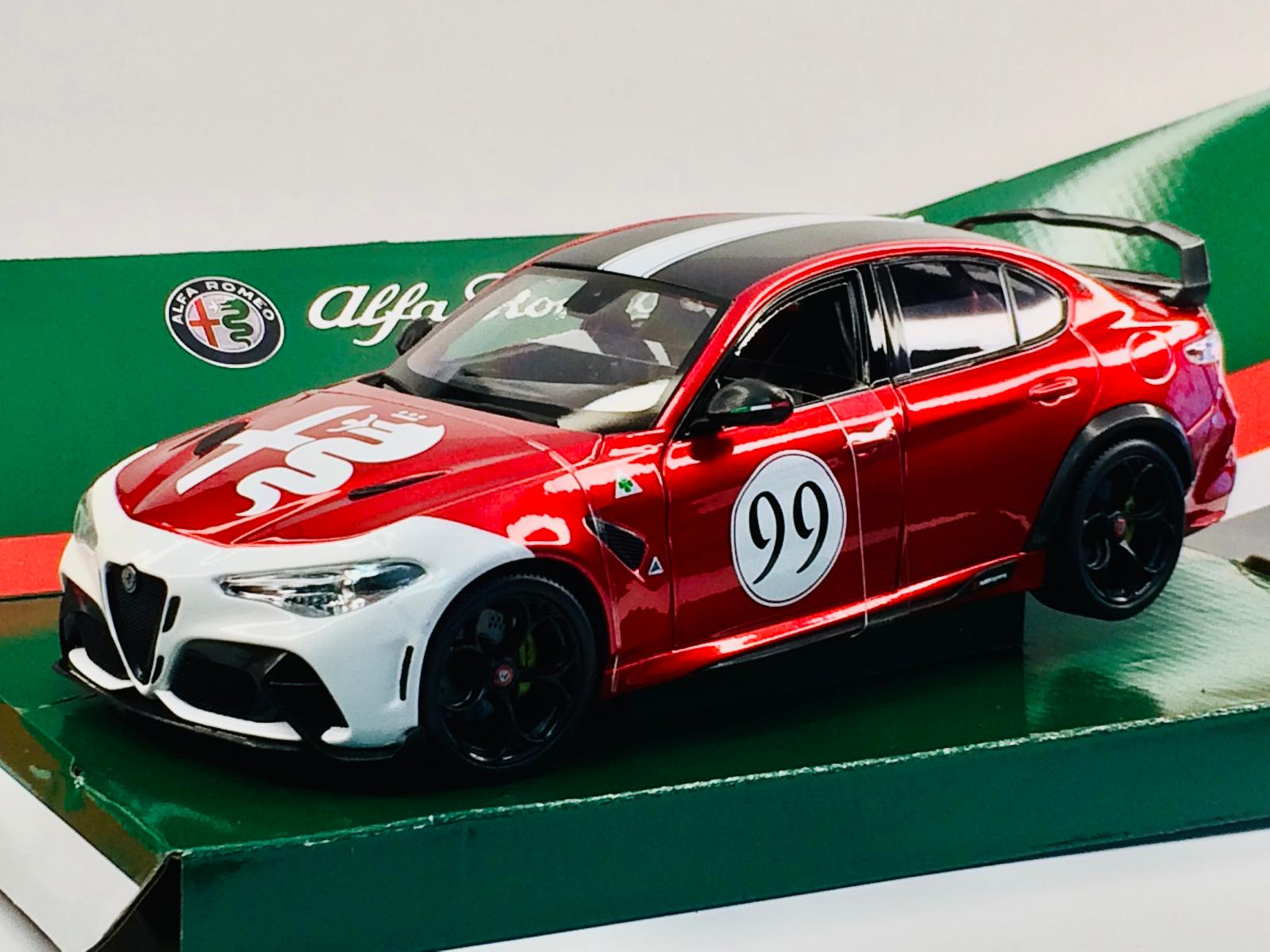 BBURAGO Model 1:18 Alfa Romeo Giulia GTAm #99, 1 390 Kč - Motostar.cz
